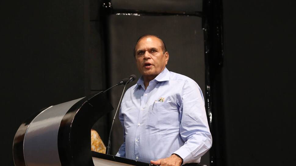 બહુ ગાજેલા પારૂલ યુનિવર્સિટીમાં રેપકાંડના આરોપી જયેશ પટેલનું સારવાર ...