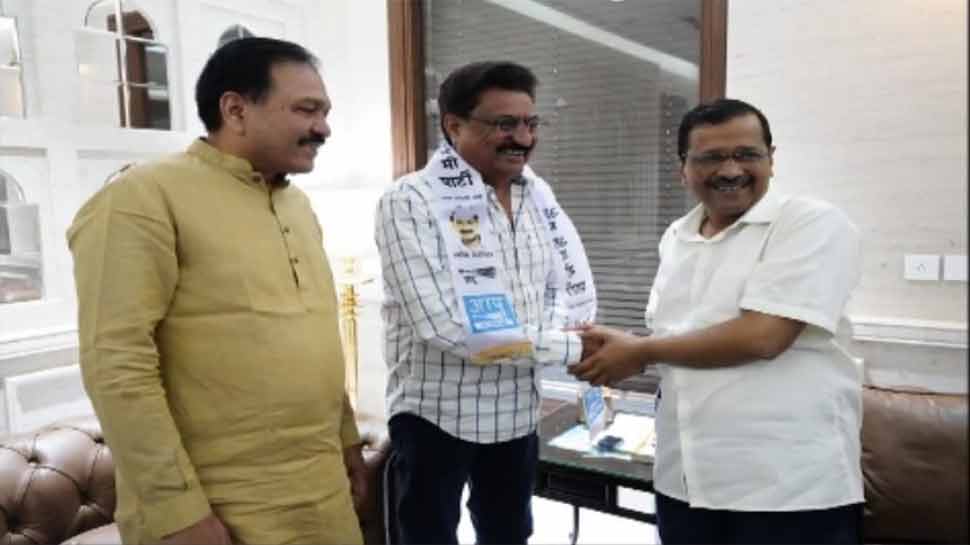 rajkot congress leader indranil rajyaguru and vashram sagathiya joins ...