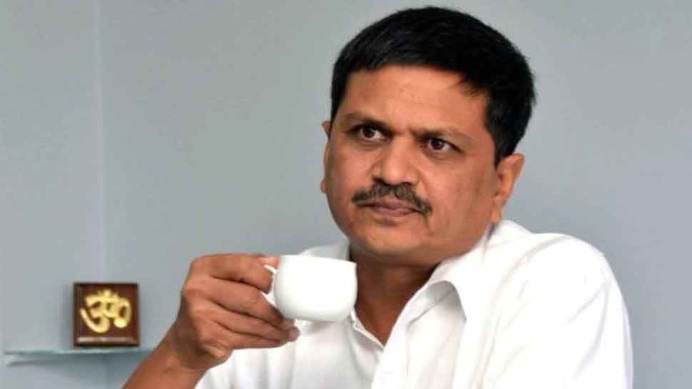 Congress Flop Meeting With Naresh Patel