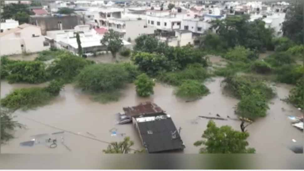 Gujarat Rain Update Heavy Rain in Vansda Navsari after 16 inch rain