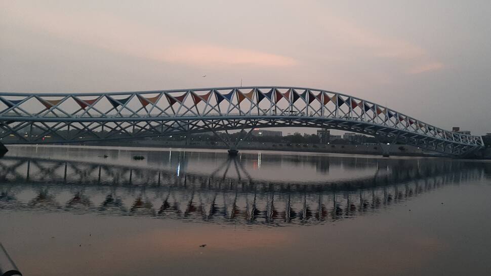 PM Narendra Modi will inaugurate Atal Bridge in Ahmedabad see photos here
