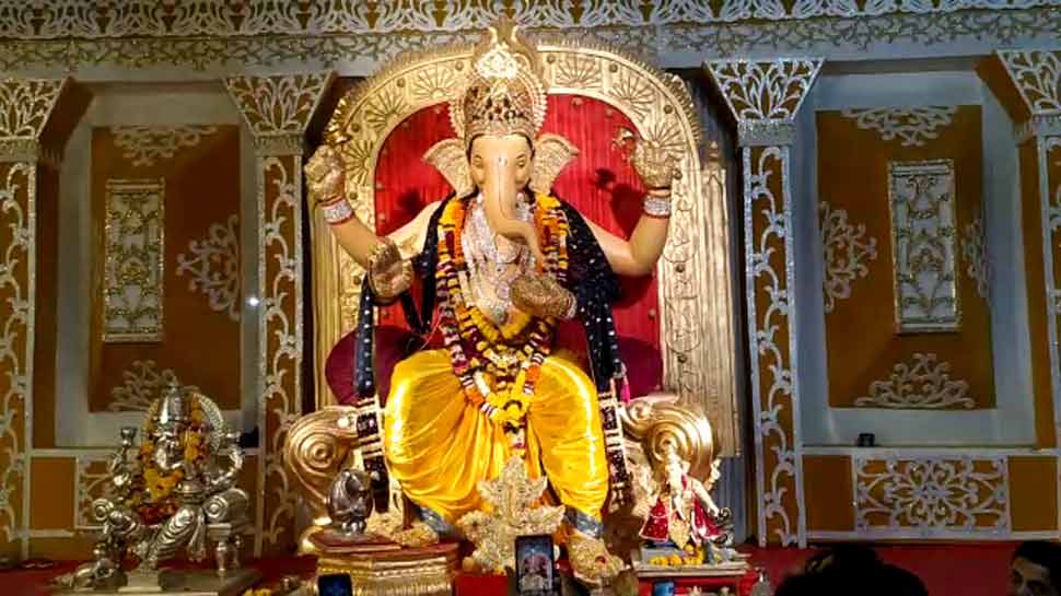 surat ganpati idol made from diamonds and silver become very popular