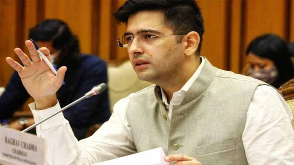 AAP raghav chadha statement on ahmedabad rickshwala joins BJP after ...