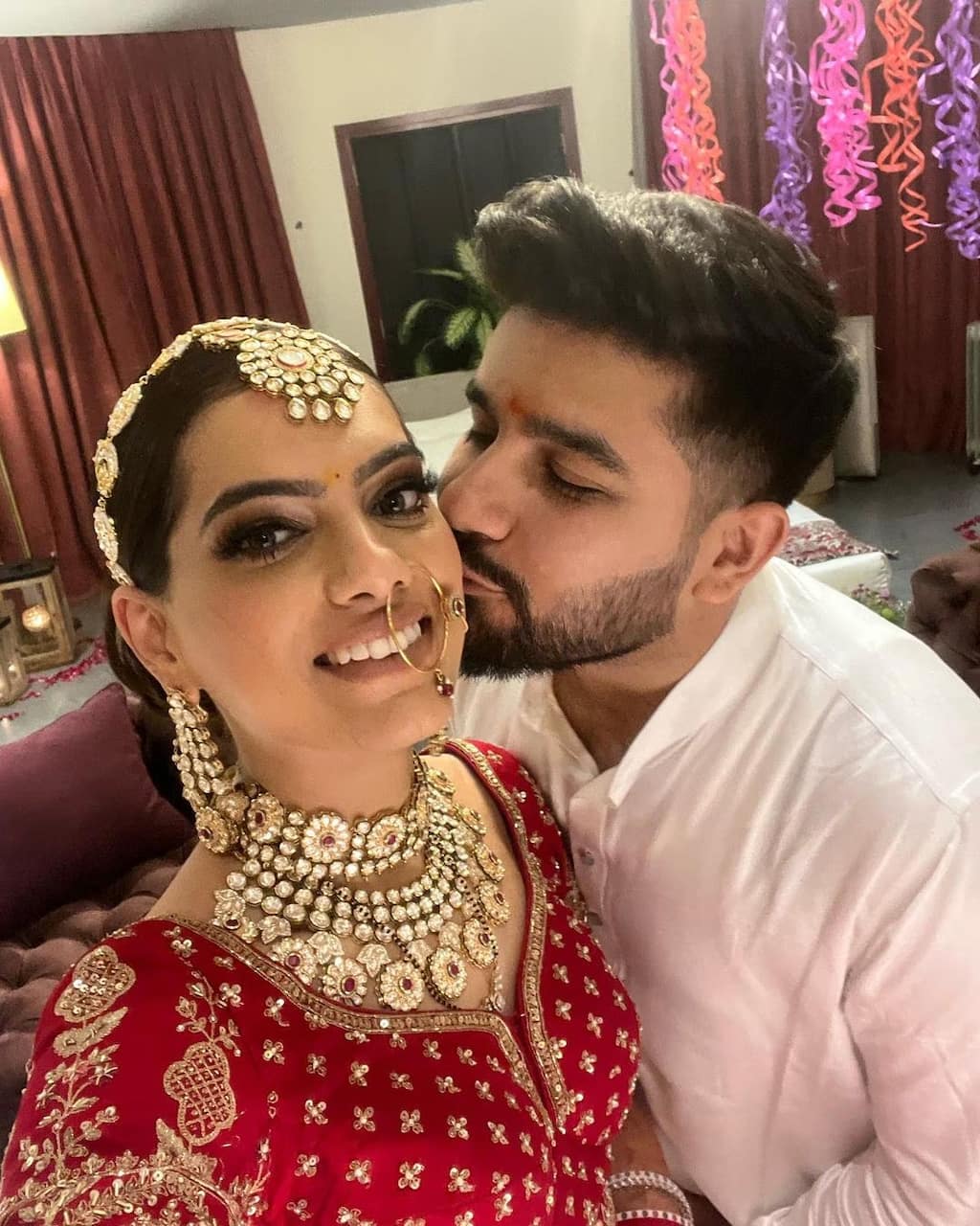 Suhagrat Photos Viral After Video Now Dulha Dulhan Suhagrat Photos Goes Viral On Internet