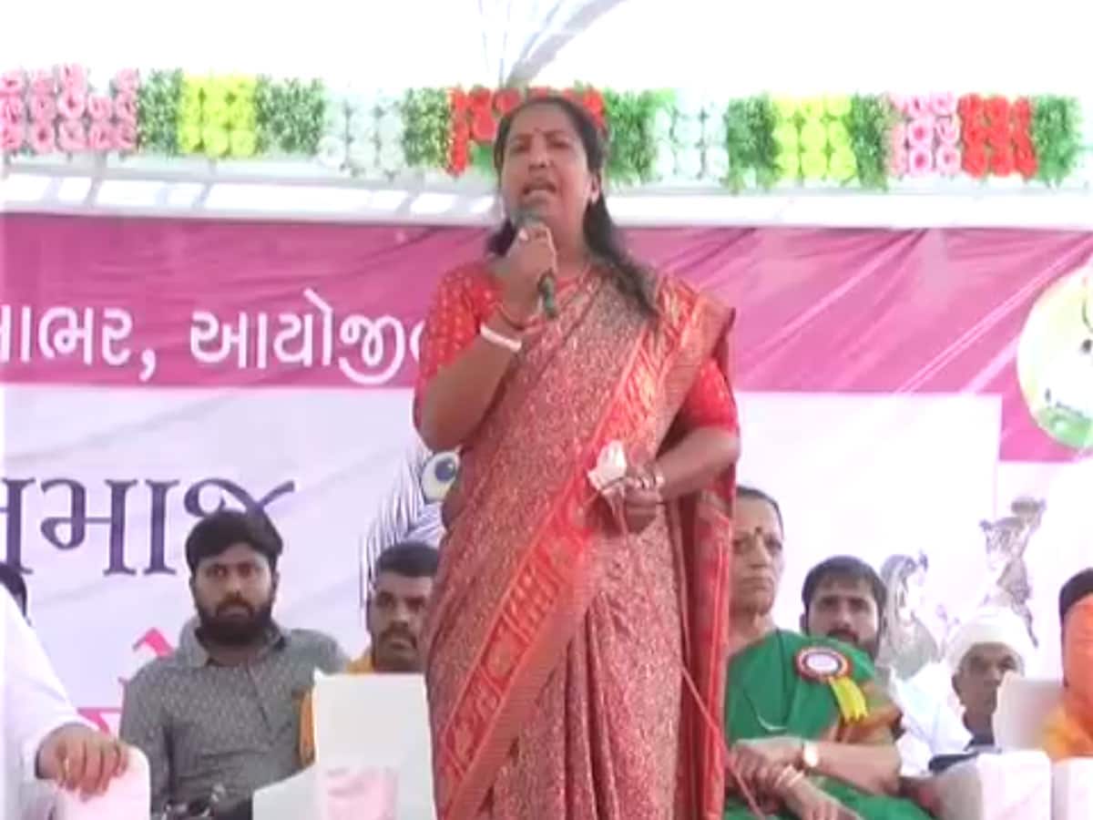 congress mla geniben thakor big statement on religious conversion