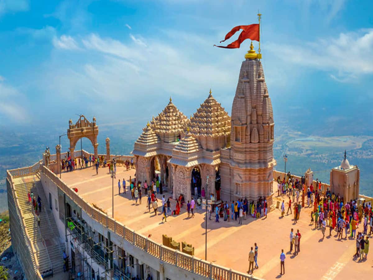 vehicles ban on gujarat famous pavagadh temple notification by collector