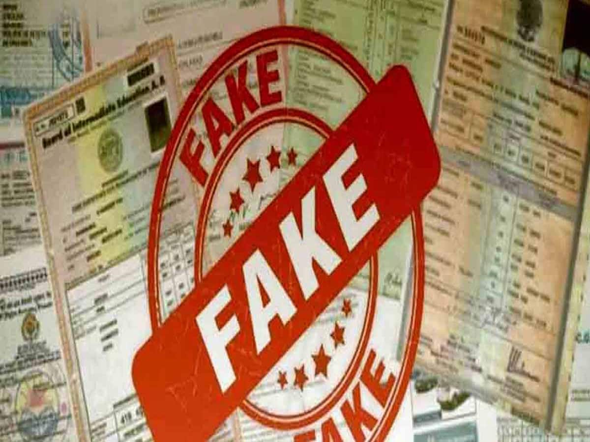 canada student 1 visa fake marksheet scam caught from anand