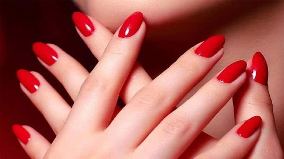 Nail Paint Hacks: ઘરમાં ન હોય રિમૂવર ન હોય તો આ દેશી જુગાડ કરીને દુર ...