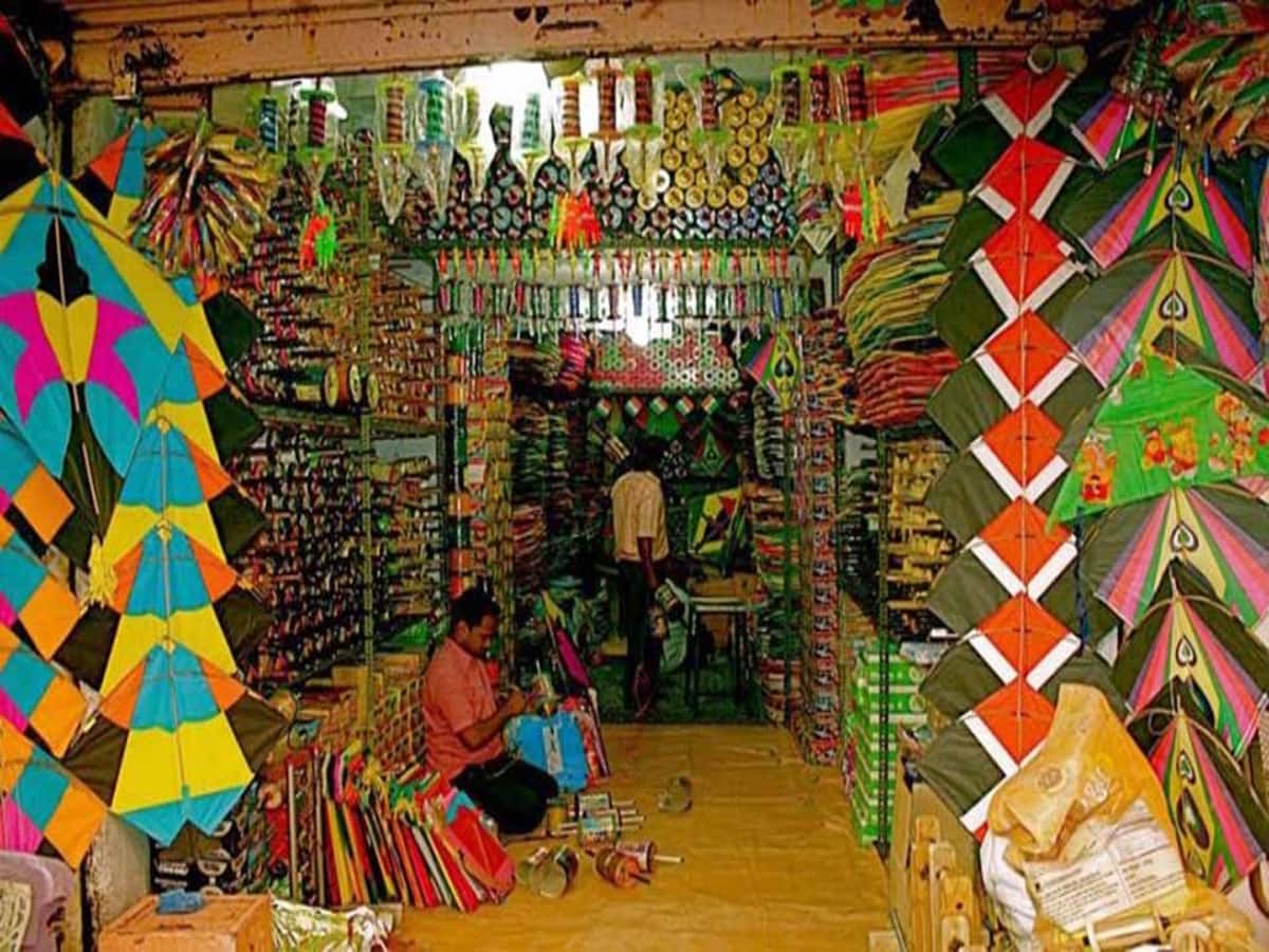 recession in historic khambhat kite market receive economic depression