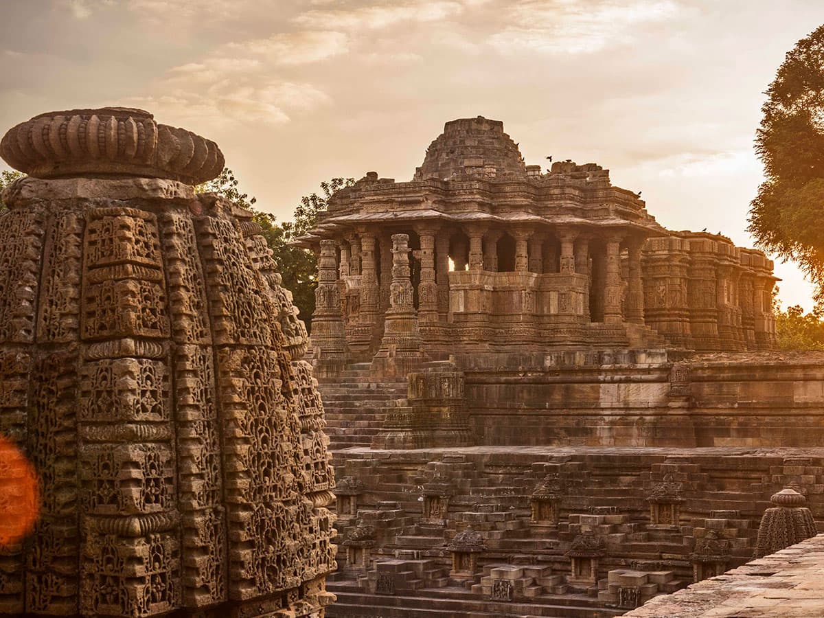 uttarayan special how modhera become center attraction of sun pooja in ...