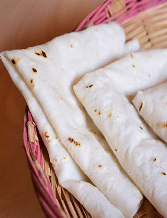 how to make Rice Flour Roti soft like fulka roti | akki roti recipe ...
