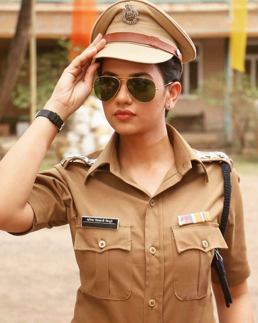 Police Uniform Facts why rope attached to police uniform know reason ...